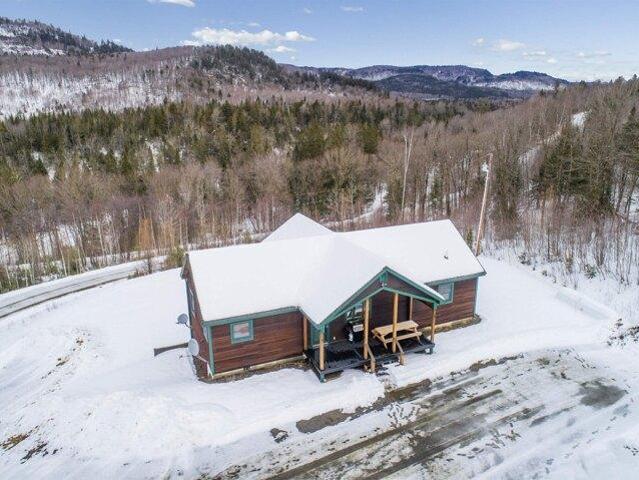 3 bedroom, Pittsburg NH 03592 LS103019585