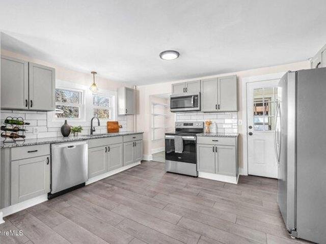 3 bedroom, Pittsfield MA 01201 101932534