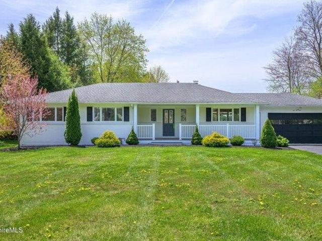 3 bedroom, Pittsfield MA 01201 102444203