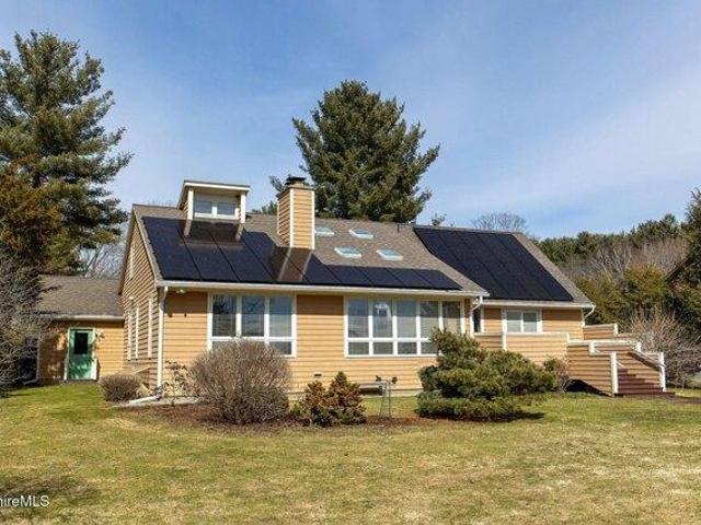 3 bedroom, Pittsfield MA 01201 102063120