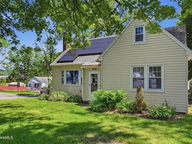 3 bedroom, Pittsfield MA 01201 104235185