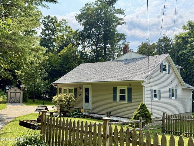 3 bedroom, Pittsfield MA 01201 105115176