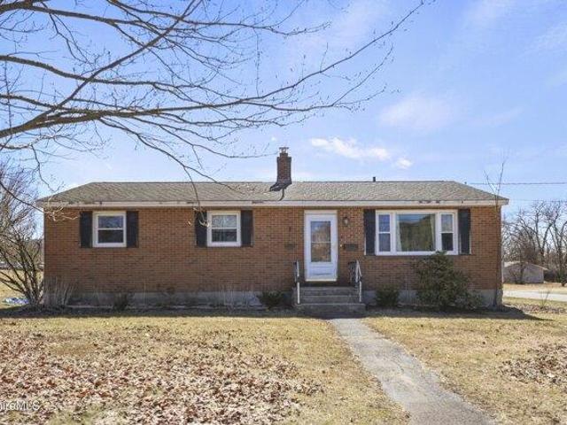 3 bedroom, Pittsfield MA 01201 LS102119503