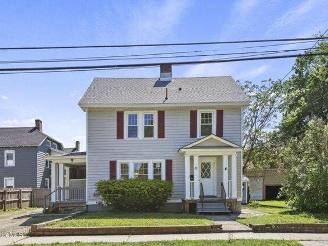 3 bedroom, Pittsfield MA 01201 LS102827190