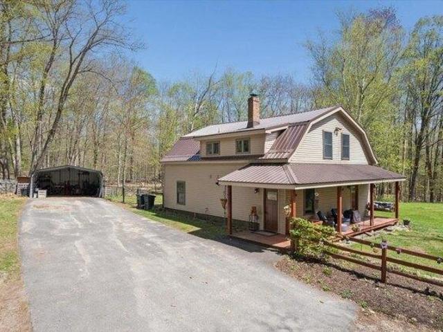 3 bedroom, Pittsfield NH 03263 LS102591969