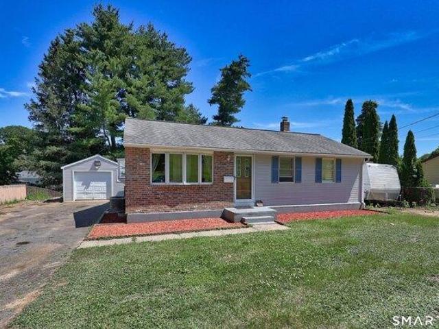 3 bedroom, Plymouth CT 06786 104351427