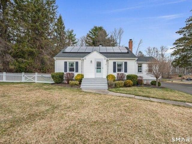 3 bedroom, Plymouth CT 06786 LS102312592