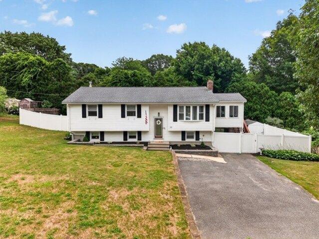 3 bedroom, Plymouth MA 02360 104758382
