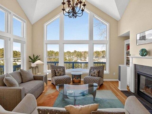 3 bedroom, Plymouth MA 02360 102412244