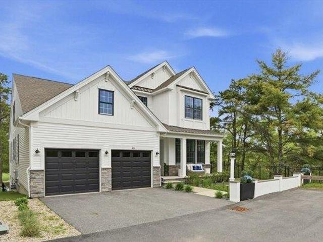 3 bedroom, Plymouth MA 02360 LS102777718
