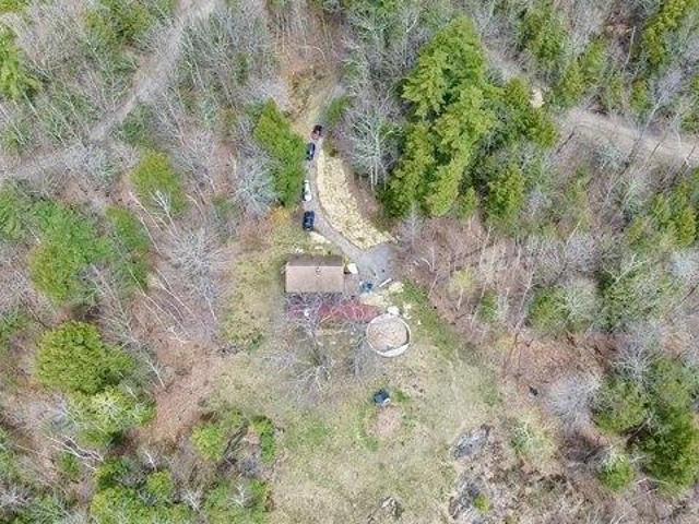 3 bedroom, Plymouth NH 03264 LS102313714