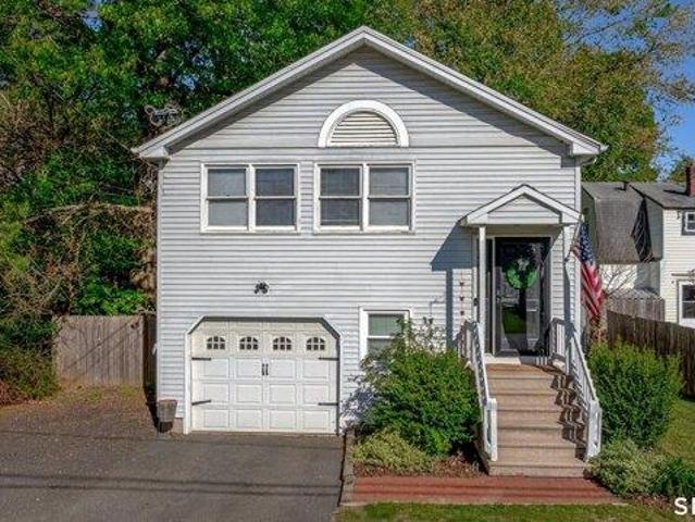 3 bedroom, Plainville CT 06062 102479366