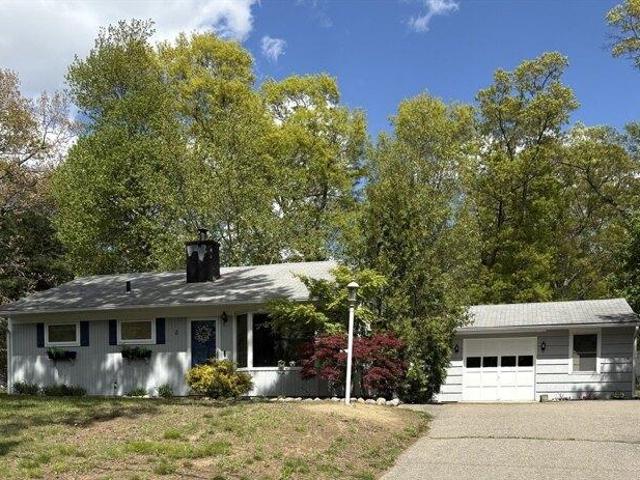 3 bedroom, Plainville MA 02762 LS102479788