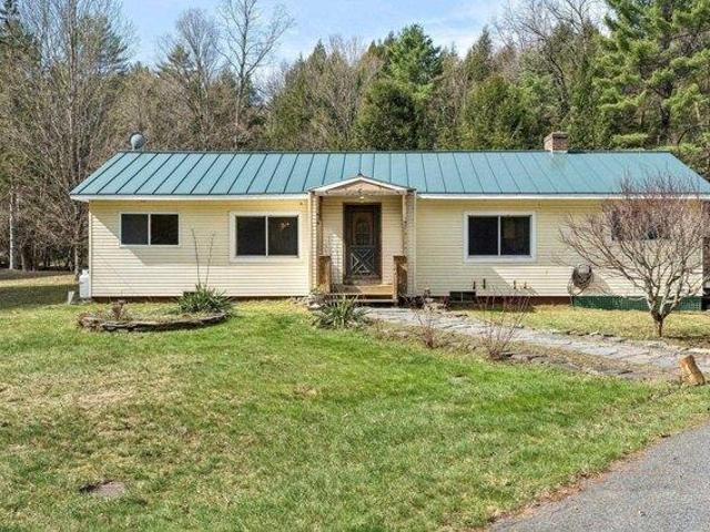 3 bedroom, Plainfield NH 03781 102447367