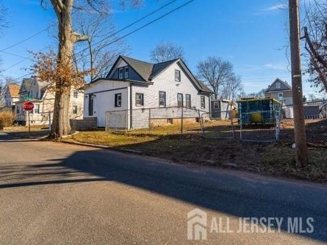 3 bedroom, Plainfield NJ 07063 102212772