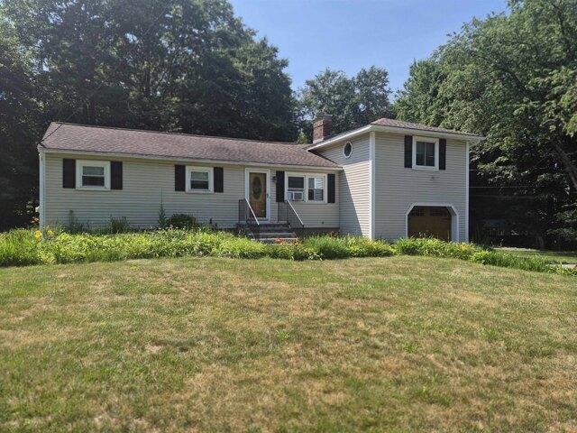 3 bedroom, Plaistow NH 03865 105106209