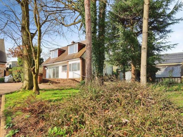 3 Bedroom Plot Commercial