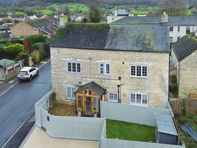 3 Bedroom Plot Commercial