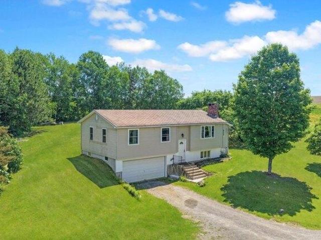 3 bedroom, Presque Isle ME 04769 104187729