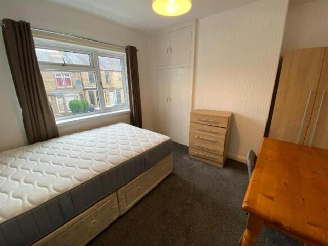 3 bedroom private hall for rent in 14 Ulster Road, Lancaster, LA1