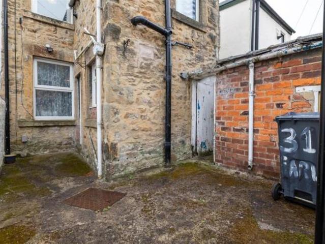 3 bedroom private hall for rent in 31 Earl Street, Lancaster, LA1