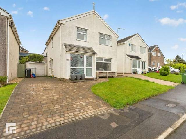 3 Bedroom Property