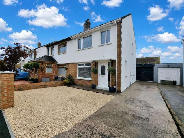 3 Bedroom Property