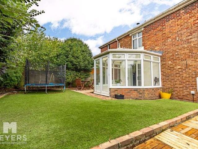 3 Bedroom Property