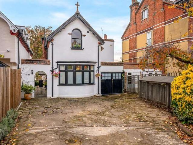 3 Bedroom Property