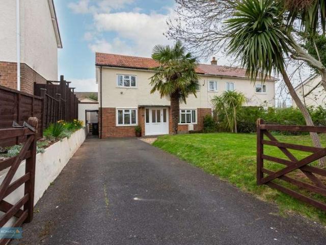 3 Bedroom Property