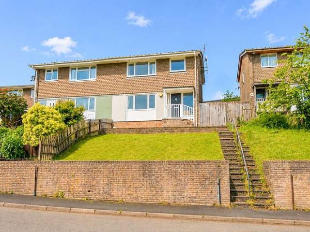 3 Bedroom Property