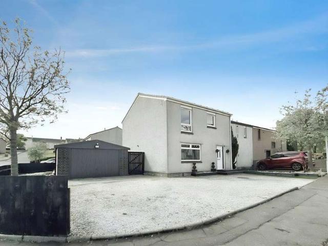 3 Bedroom Property
