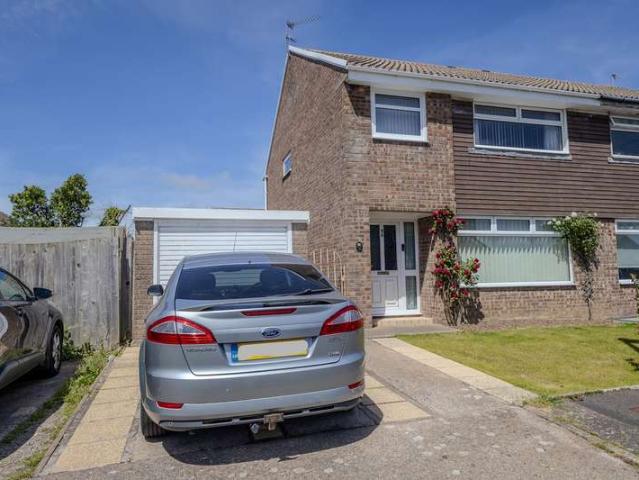 3 Bedroom Semi Detached House