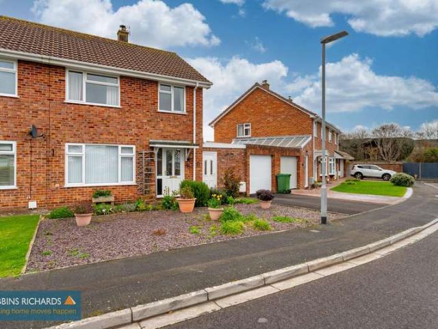 3 Bedroom Property