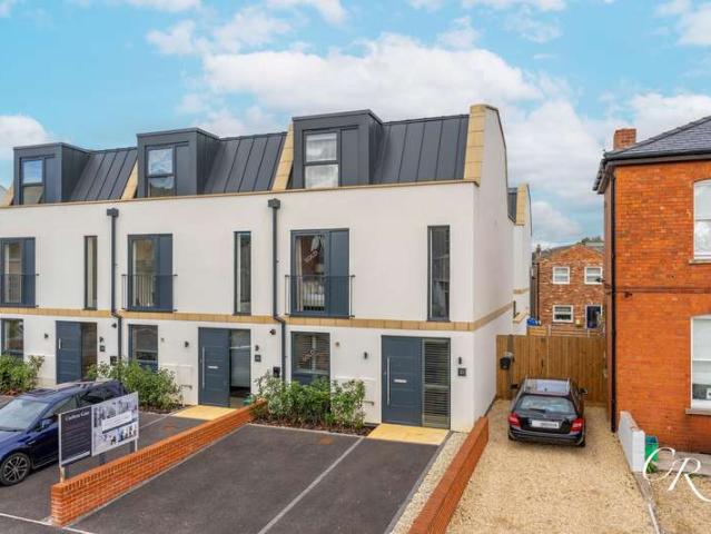3 Bedroom Property