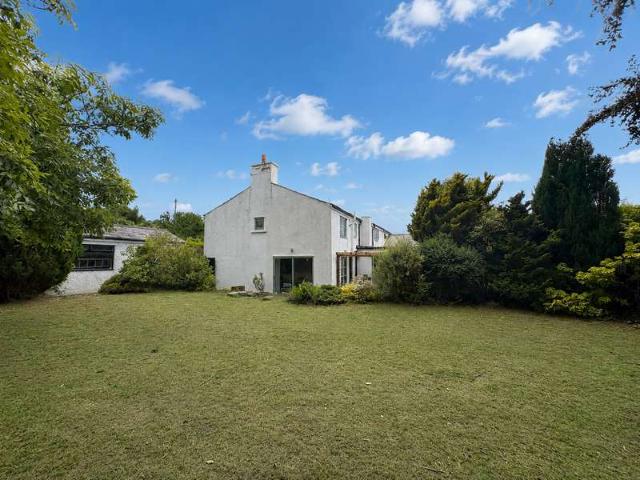 3 Bedroom Property
