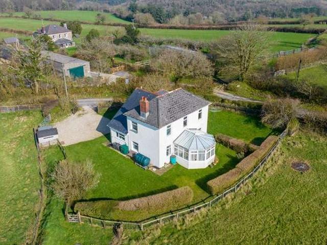 3 Bedroom Property