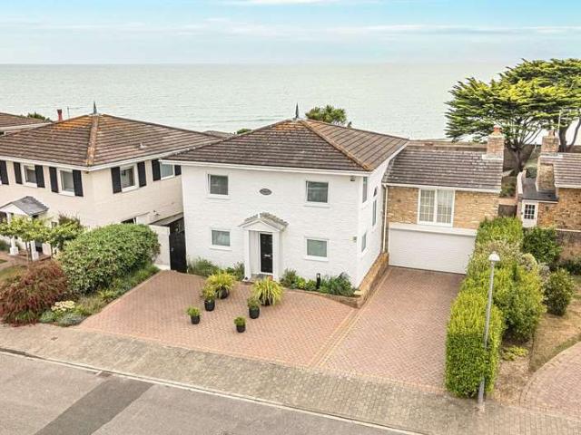 3 Bedroom Property