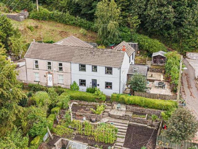 3 Bedroom Property