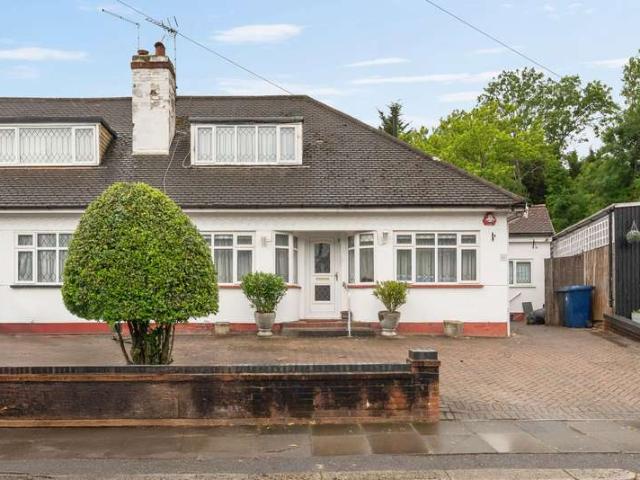 3 Bedroom Property