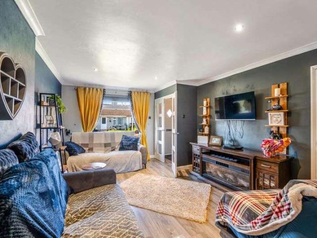 3 Bedroom Property