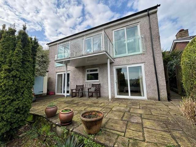 3 Bedroom Property