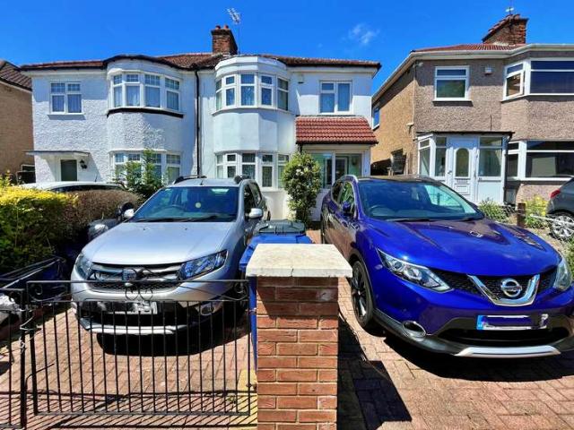 3 Bedroom Property