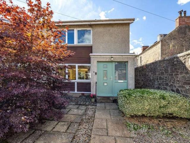 3 Bedroom Property