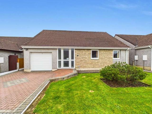 3 Bedroom Property