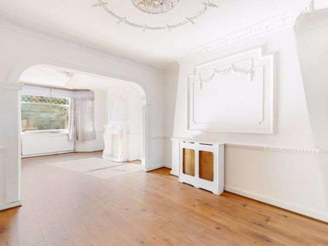 3 Bedroom Property