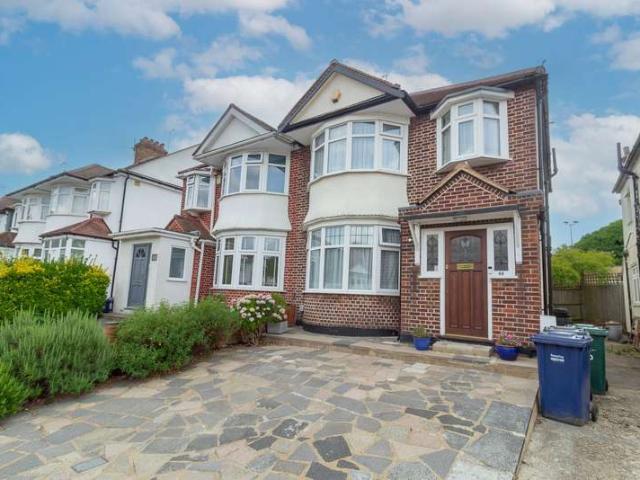 3 Bedroom Property