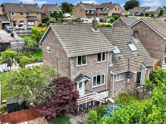 3 Bedroom Property