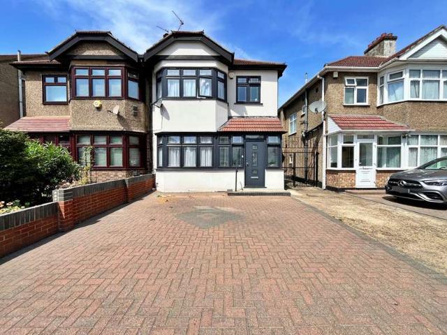 3 Bedroom Property
