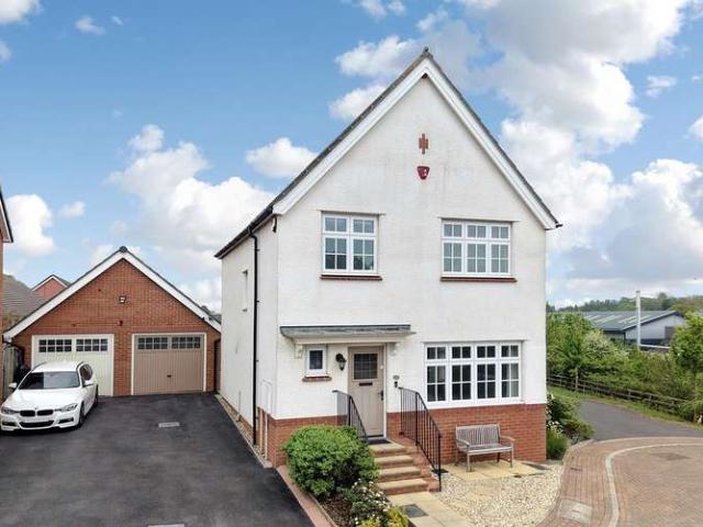 3 Bedroom Property